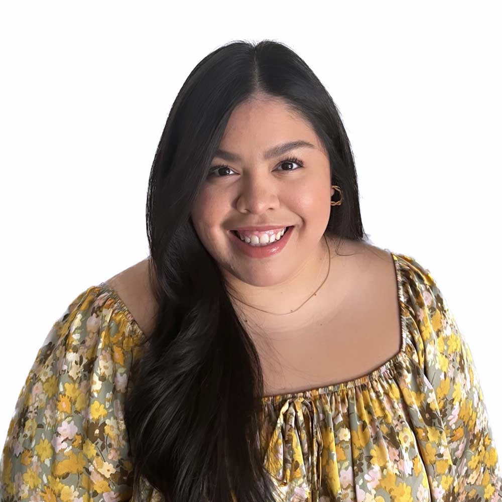 Meet The Team - Lindsey Engel